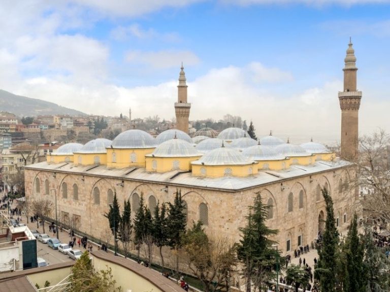 12 Rekomendasi Wisata Masjid Terindah di Turki yang Wajib Dikunjungi