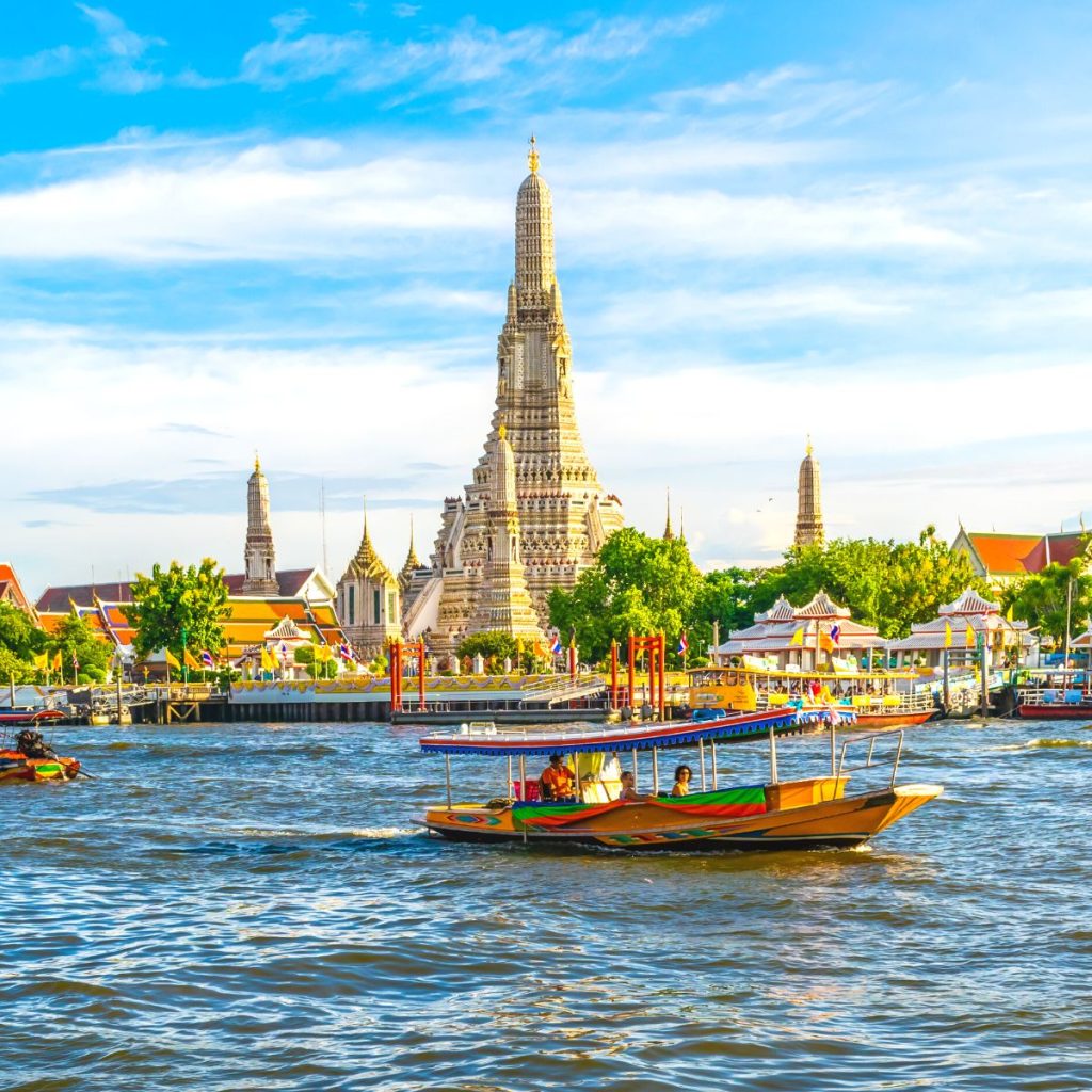 13 Destinasi Populer Bangkok Thailand yang Wajib Dikunjungi - AntaVaya