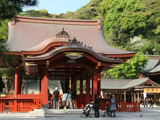 14 Kuil Cantik dan Bersejarah di Jepang yang Wajib Dikunjungi